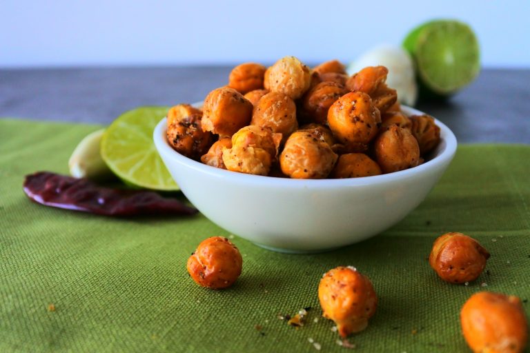 Crunchy Oven Roasted Chickpeas (Channa) - Kitrusy