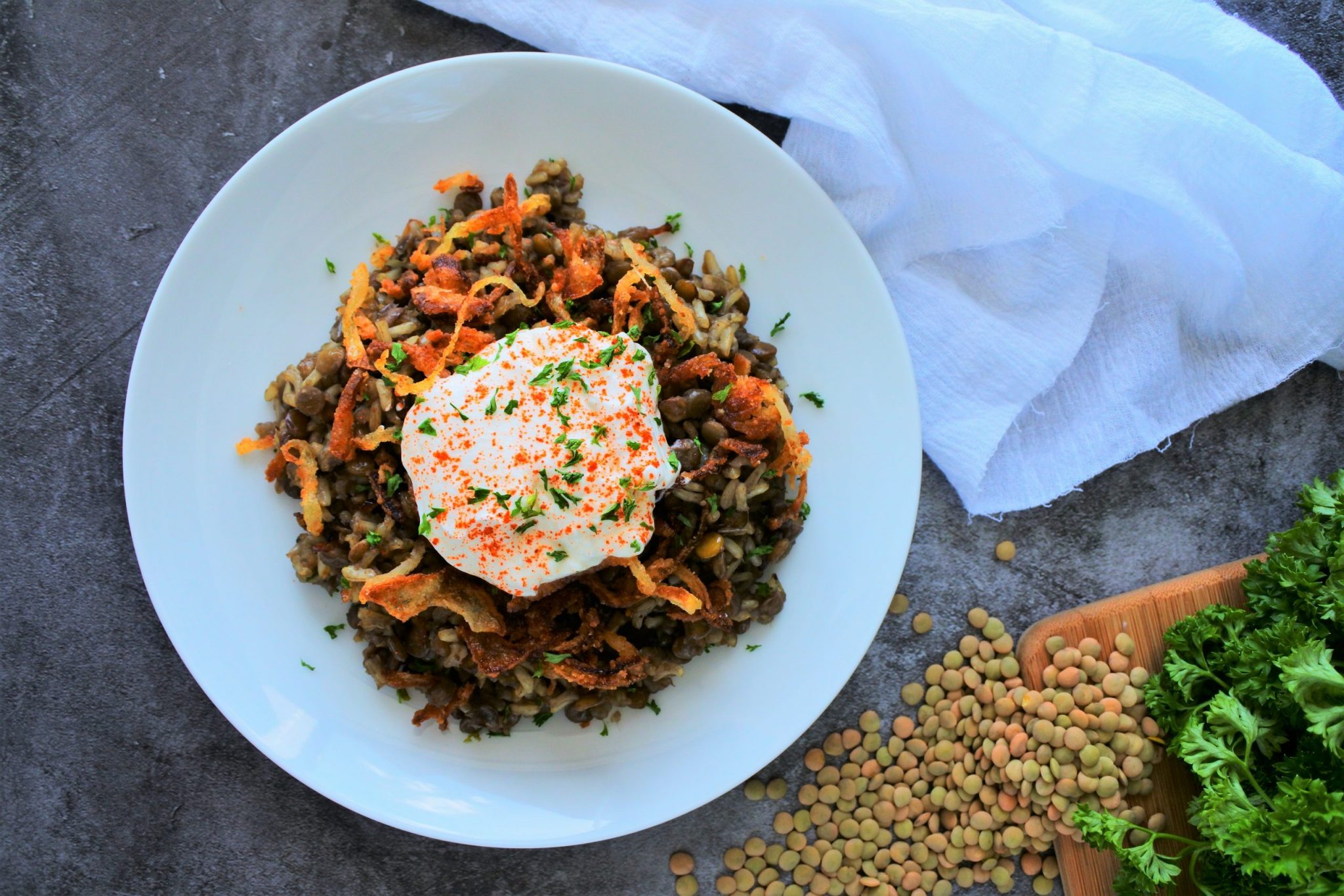 Mujadara - Rice and Lentils with Crispy Onions - Kitrusy